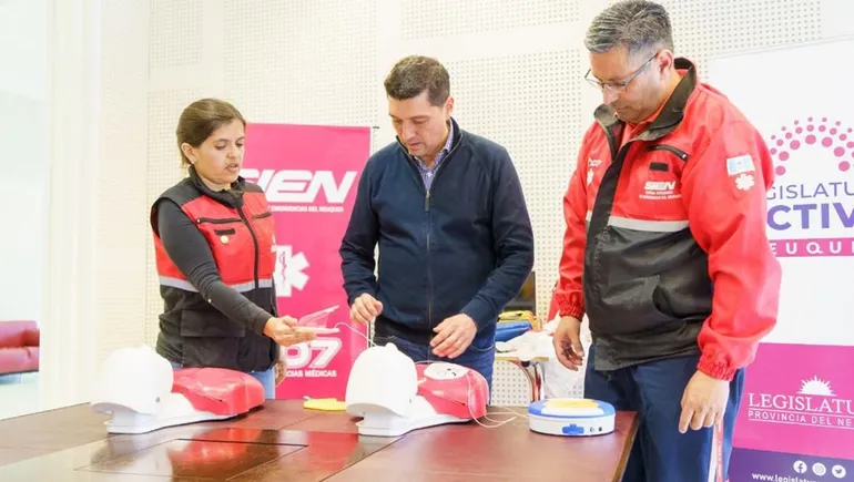 Koopmann entregó equipamiento de última generación al SIEN